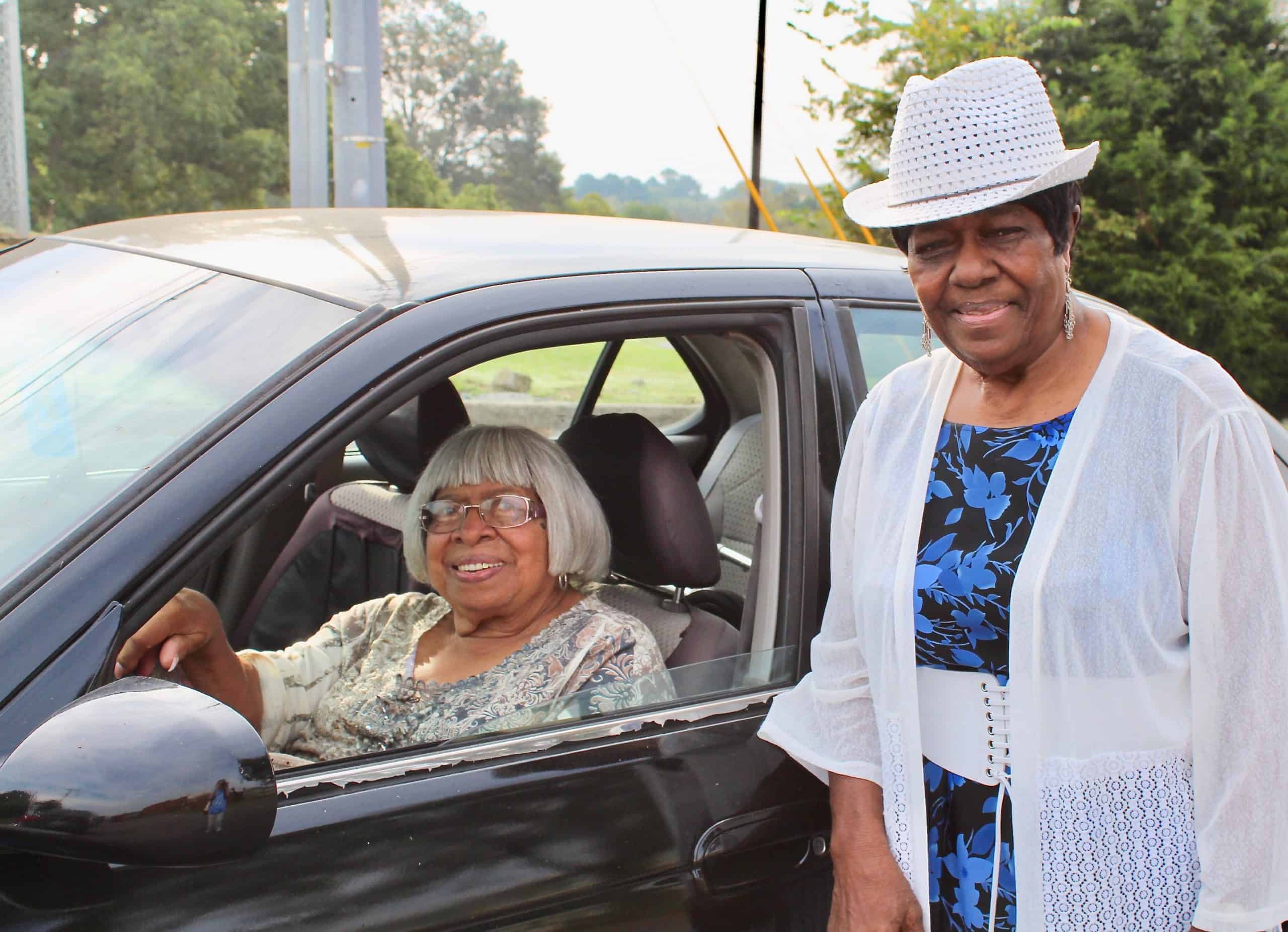 Best Friends Dorothy and Cordelia Give Thanks | Second Harvest Blog