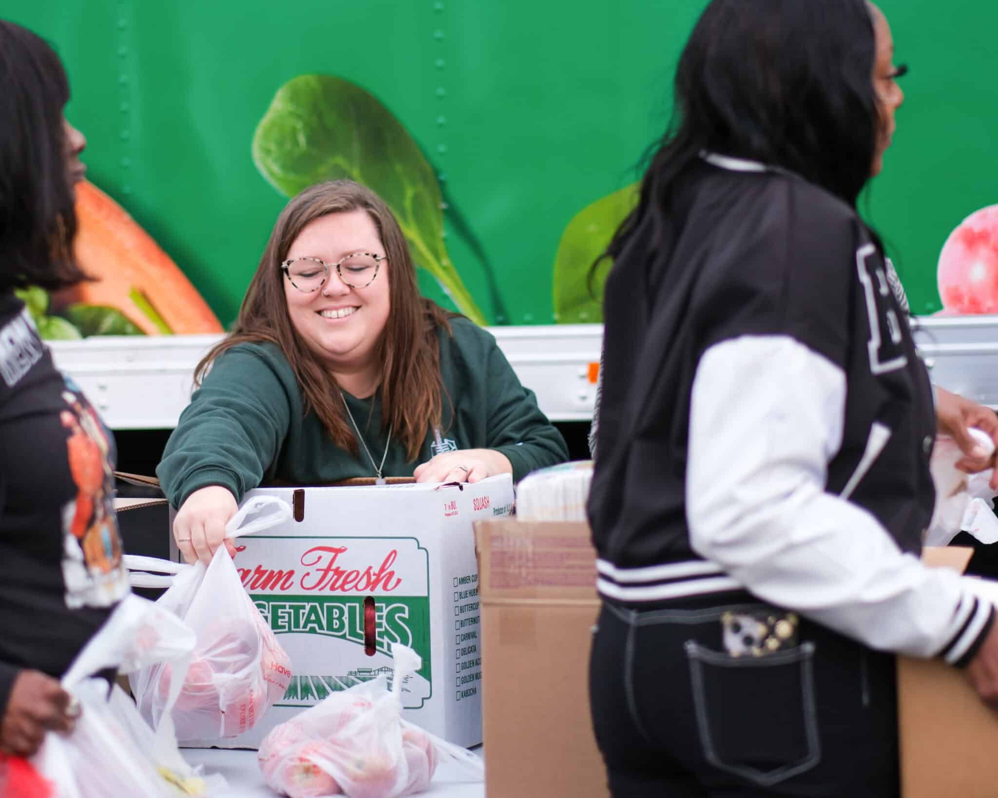 Donate Food to Second Harvest Food Bank